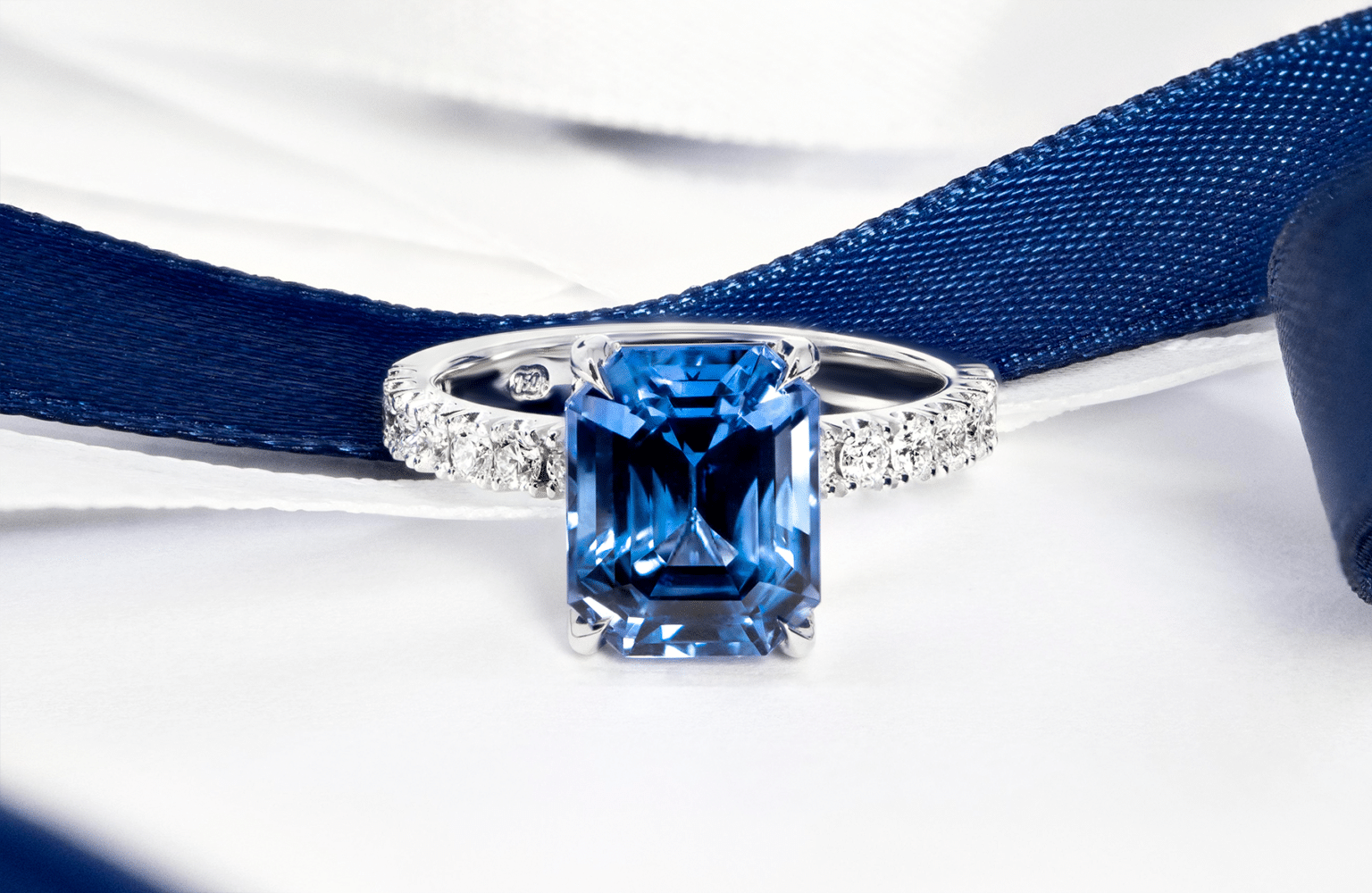Custom Sapphire Engagement Rings | A Beautiful Alternative